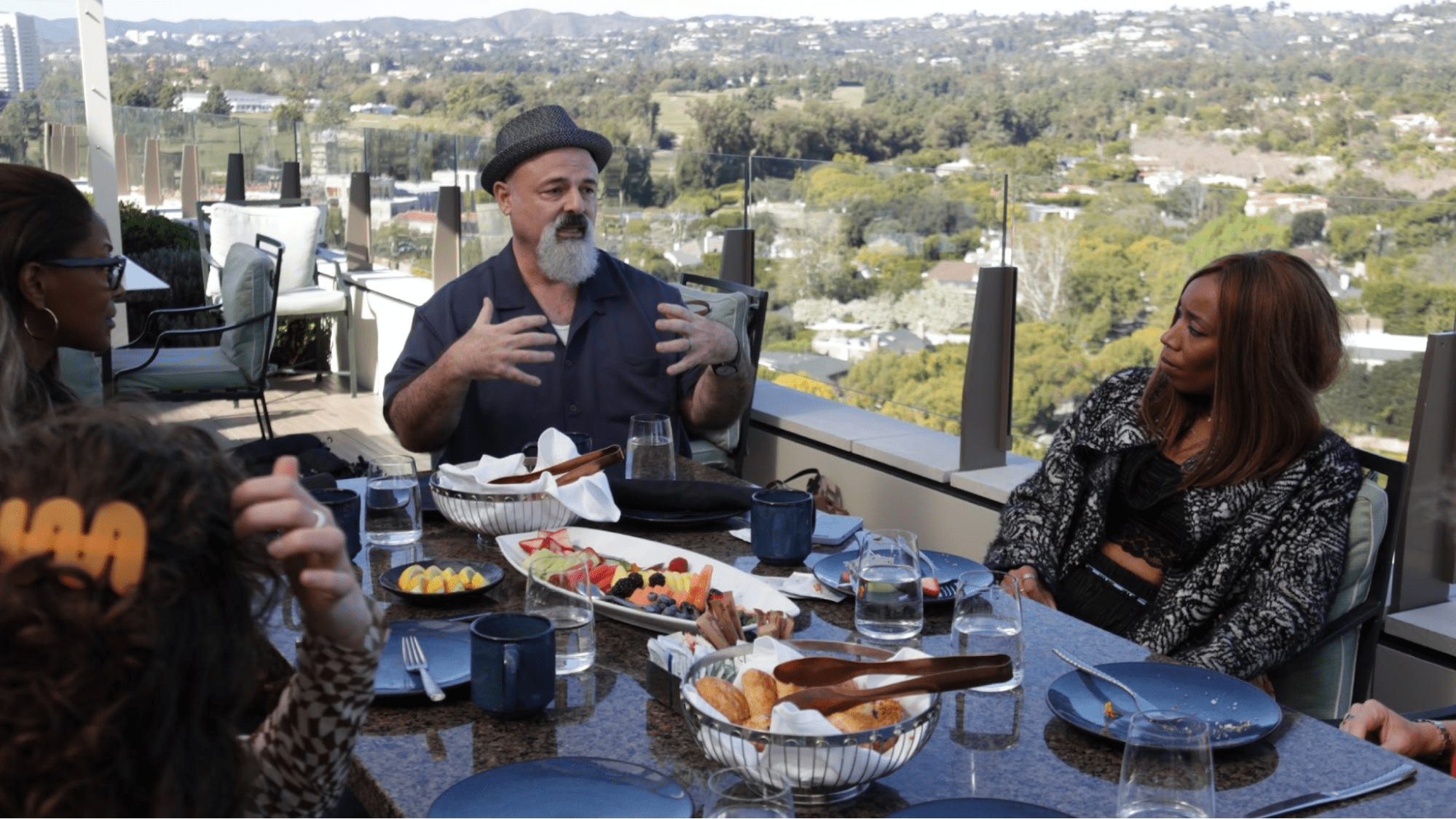 13+ Networking Event Ideas to Connect and Wow Professionals